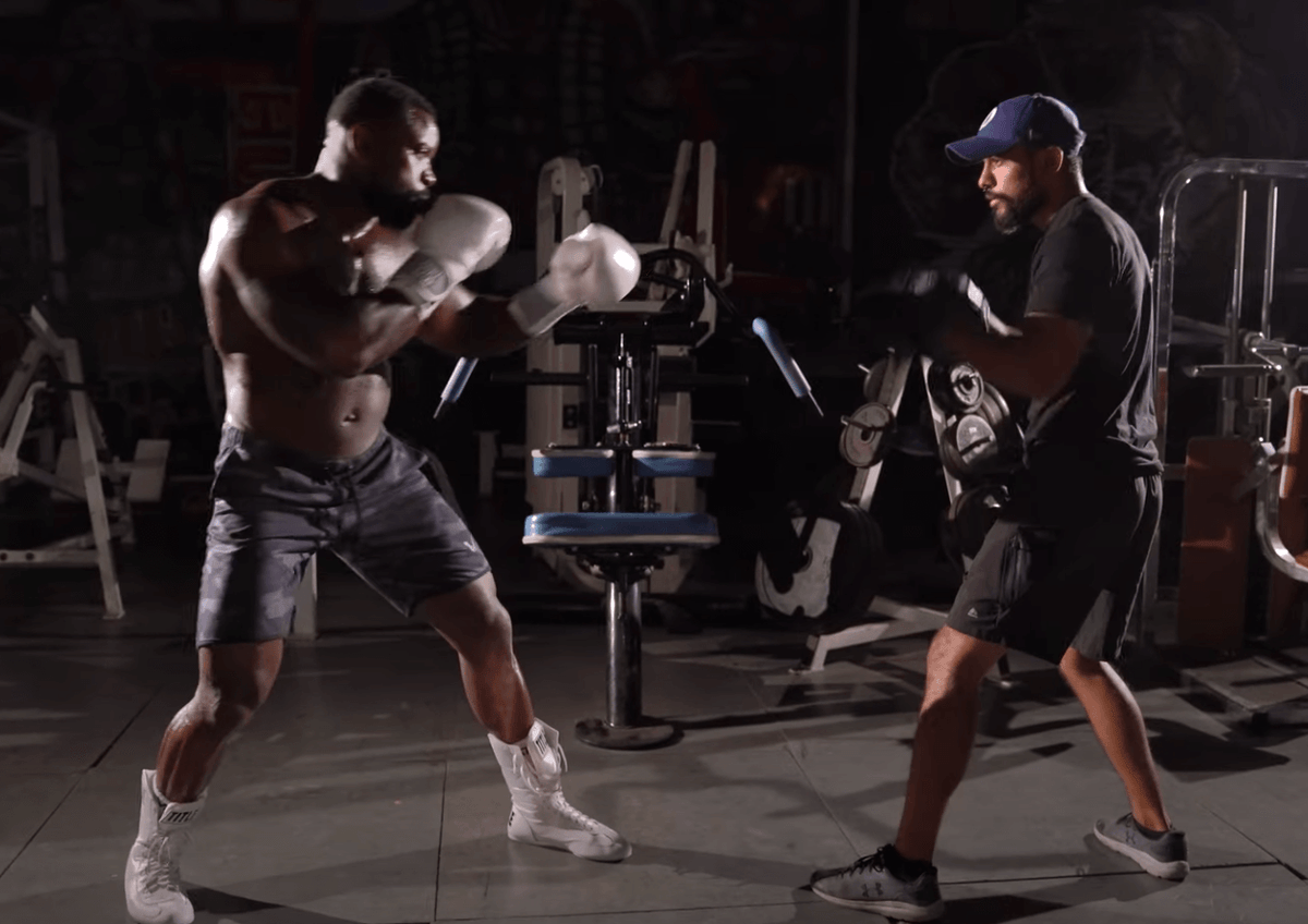 How To Train Like a Heavyweight Boxer